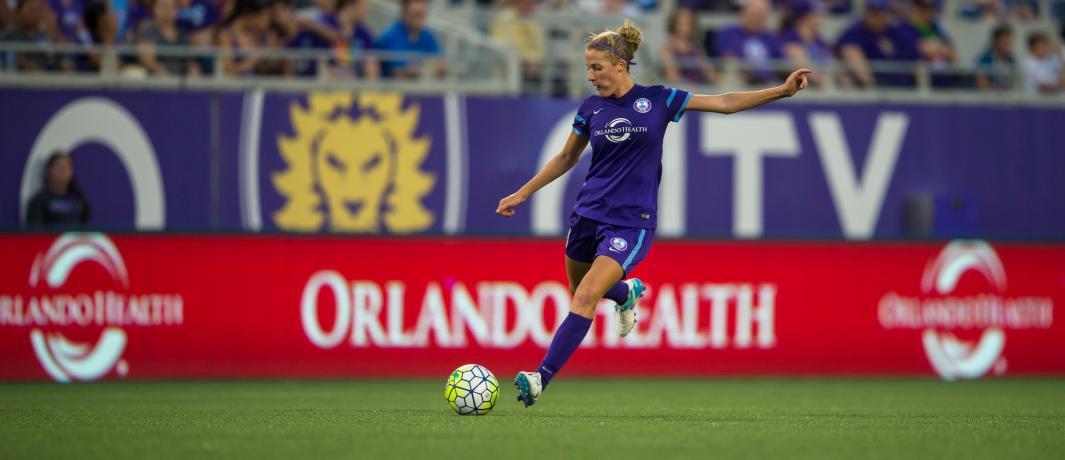 Orlando Pride Midfielder Becky Edwards Announces Retirement – Florida ...