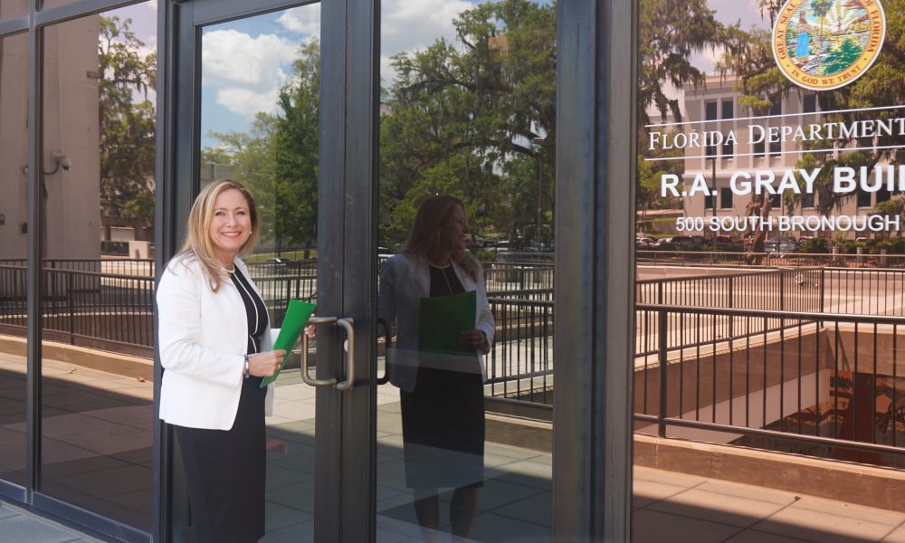 Debbie Mucarsel-Powell Qualifies for U.S. Senate Race, Campaigns in ...