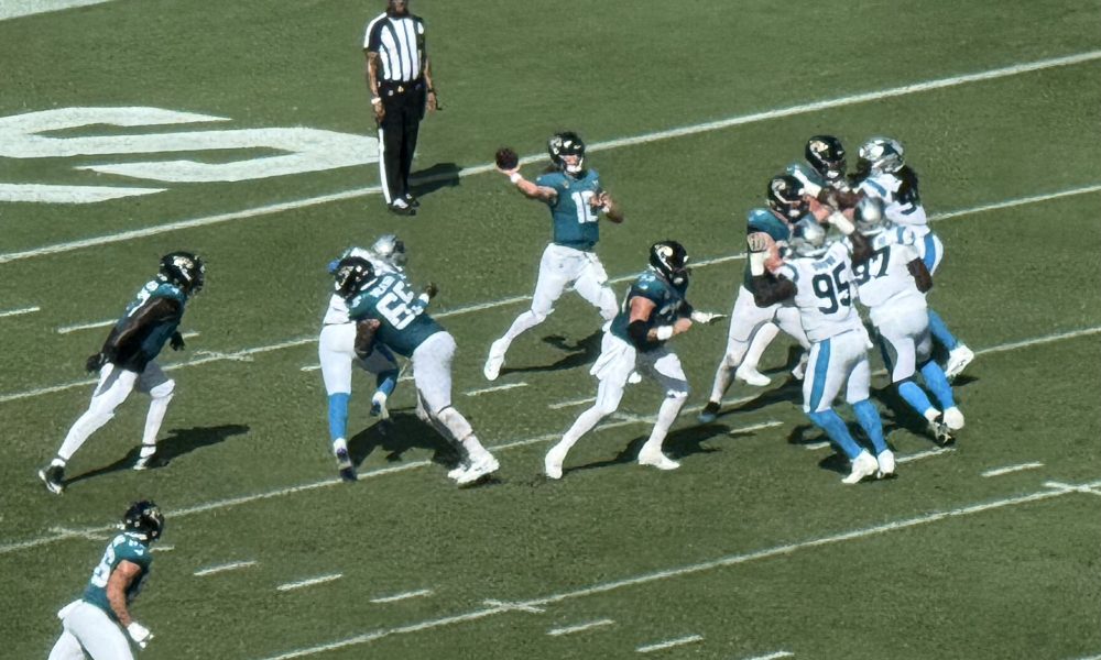 Jaguars Maul Panthers in Travis Hunter’s Debut – Florida National News